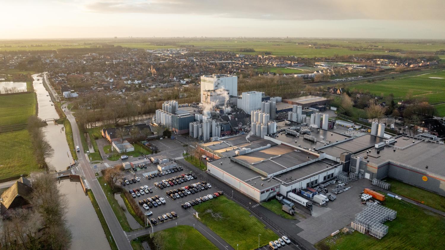 Ontdek onze fabrieken in Bedum | FrieslandCampina Global Career Site